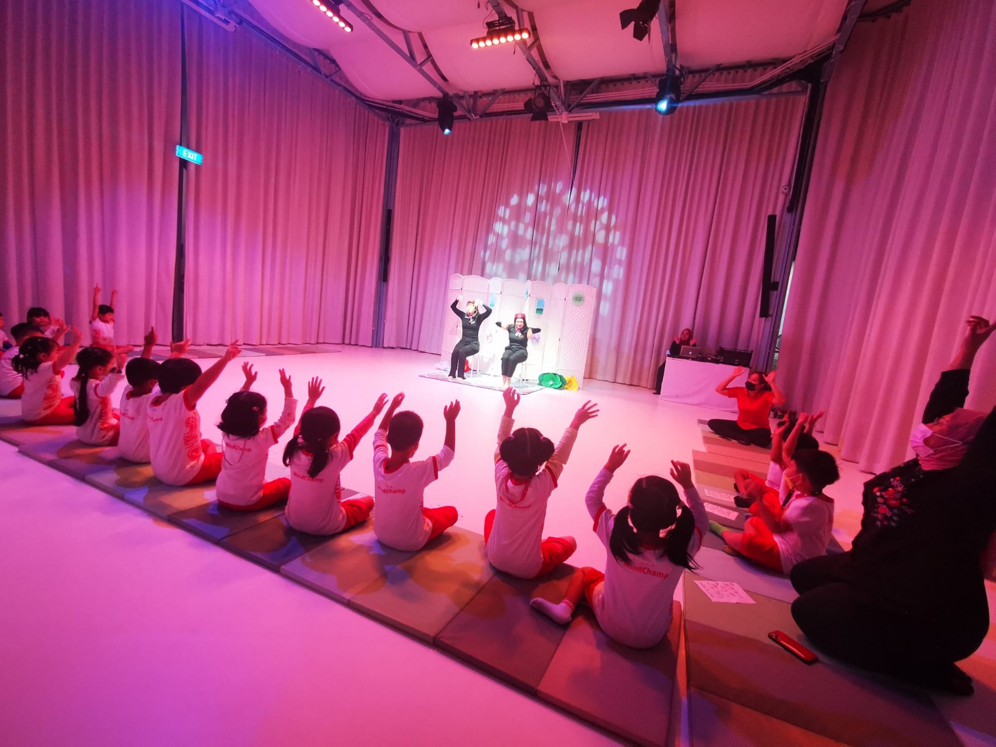 Home [www.theartground.com.sg]